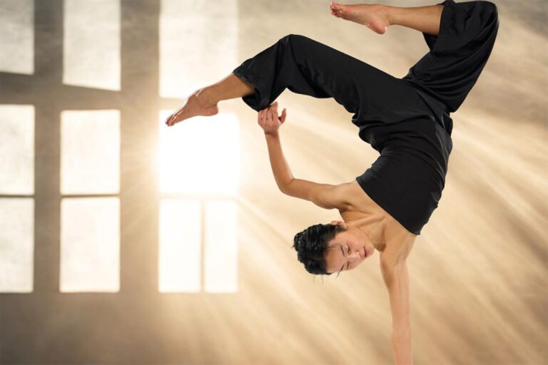 Front Page - Aspen Show Tix